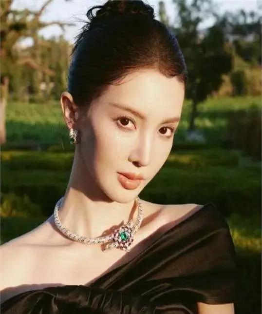 Big news in the domestic entertainment industry! Zhang Haowei leaked ...