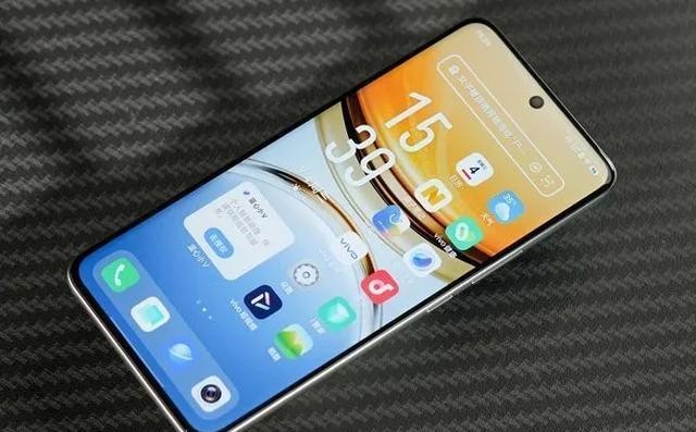 6500mAh+7.69mm, the thousand-yuan phones are getting more and more ...