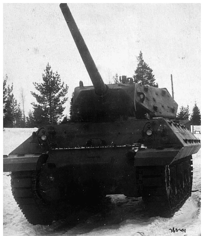 Why was the M10 tank destroyer, which was widely praised in the United ...