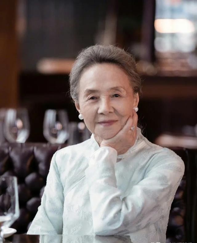 When 43-year-old Song Jia, 64-year-old Hui Yinghong and 86-year-old Wu ...