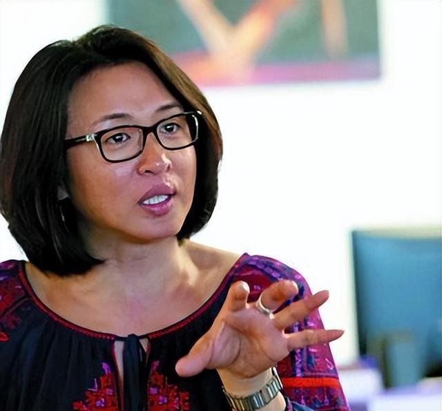 The three orphans adopted by Jin Xing 20 years ago have become like ...