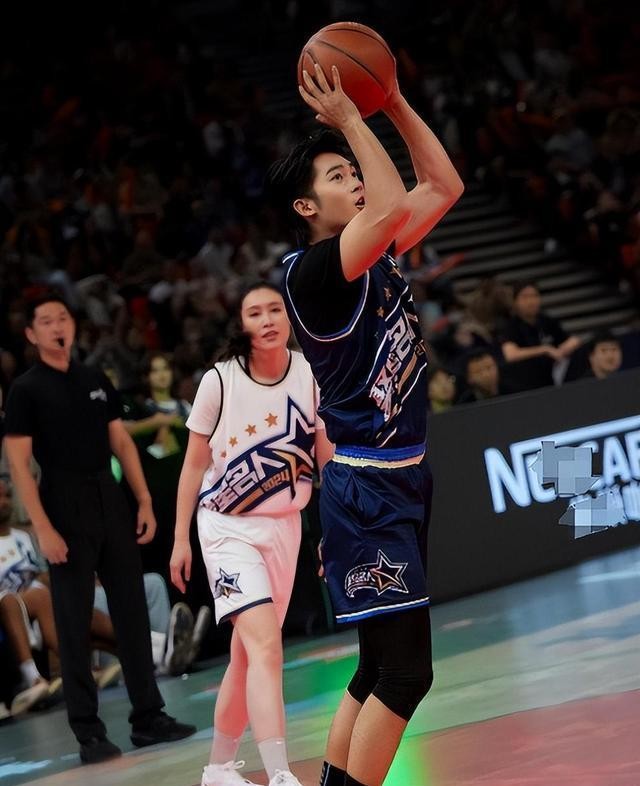 When 27-year-old Yu Shi and 28-year-old Li Junrui stood together, I finally understood what top ...