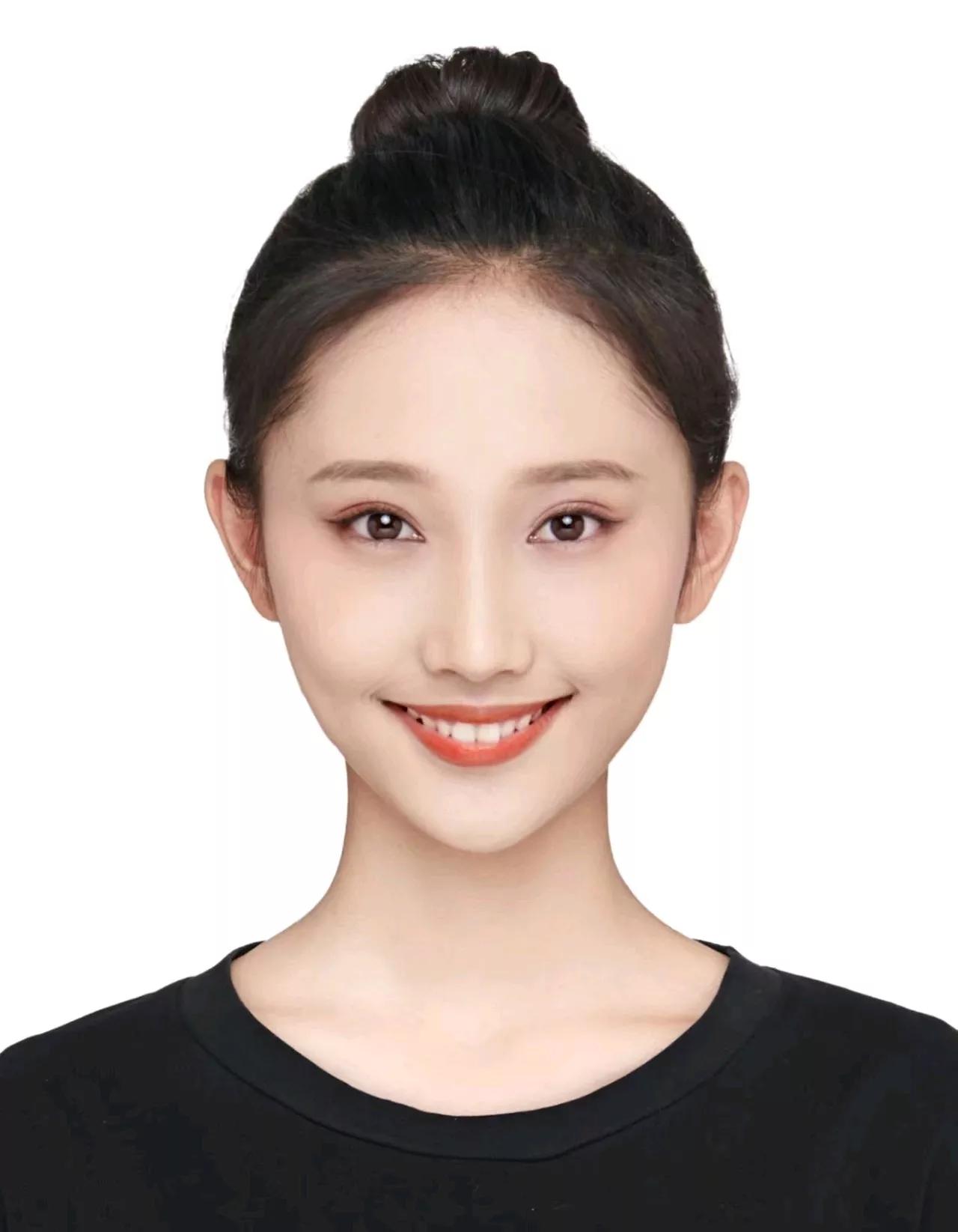 Beijing Film Academy's No. 1 host - Liu Jianing - iMedia