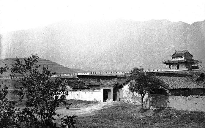 Opium, Beggars and Churches, Adventures on the Road from Xi'an to Baoji ...