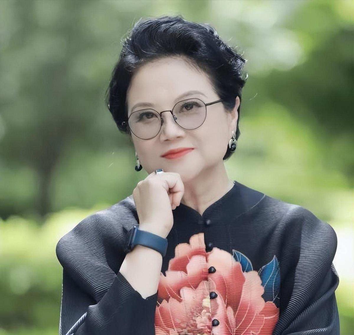 The controversy is getting bigger! The actress who plays Lin Daiyu in ...