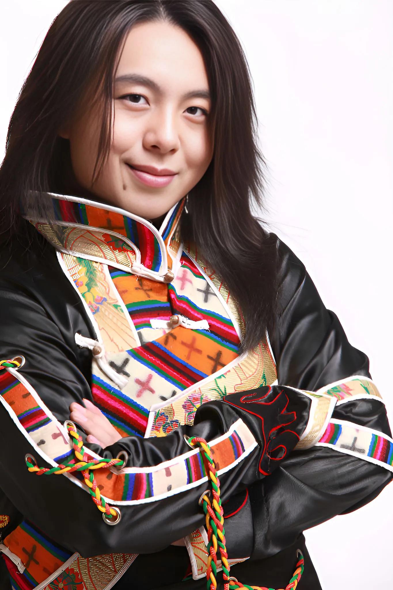 Singer Sonam Tashi praised by CCTV - iMedia