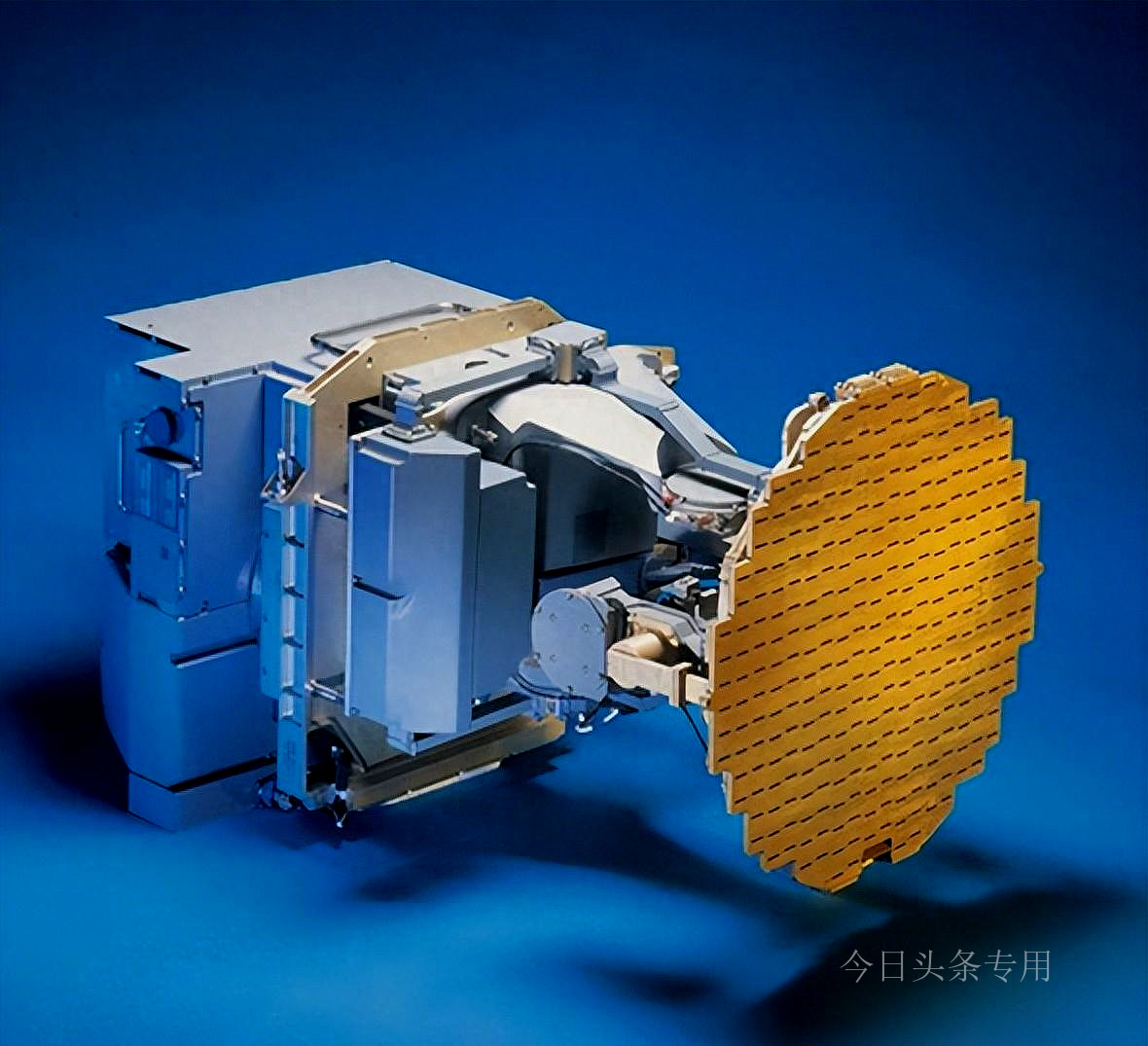 Real footage of China's "Flying Leopard" fighter jet taking off ...