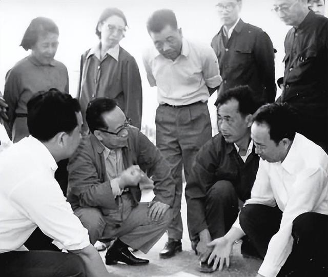 Gu Mu admitted in his later years that he missed the democratic times ...