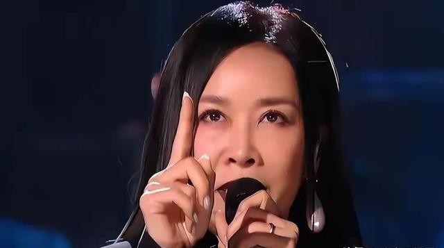 The host asked Tian Zhen: What do you think of Na Ying? Tian Zhen said ...