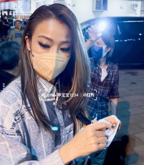 Aren't these female stars who are shameless and boldly dressed on the ...