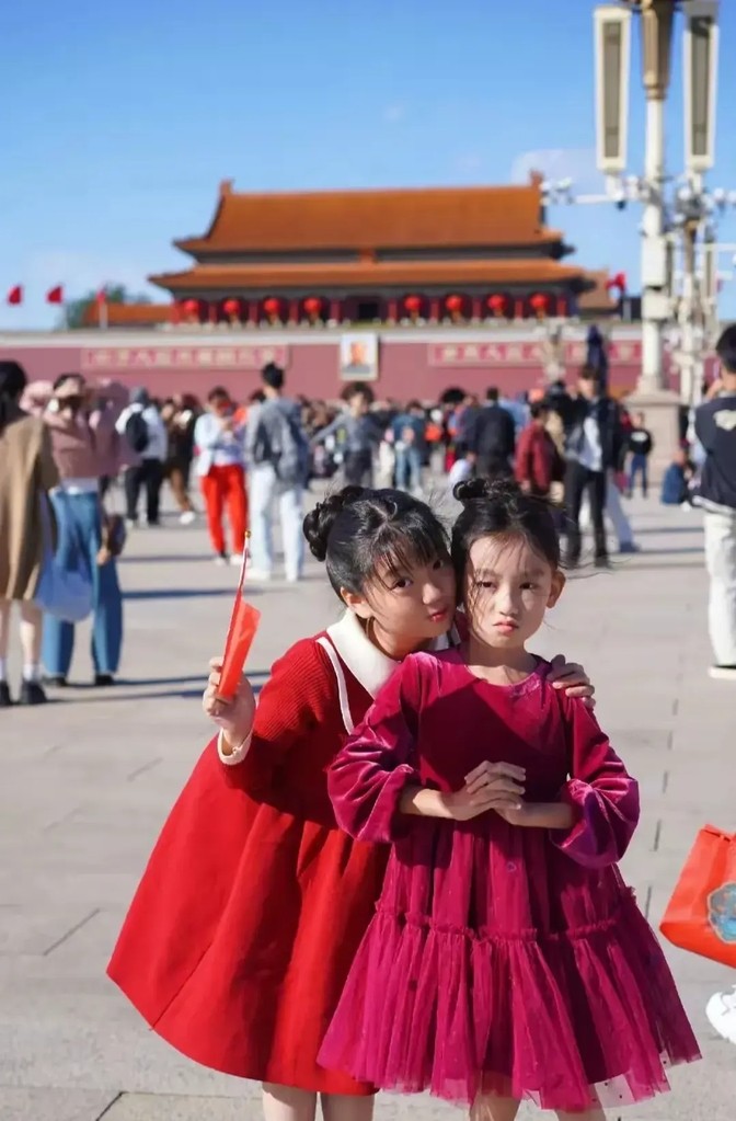 Is 12-year-old Alalei worth tens of millions? The Tiananmen photo ...