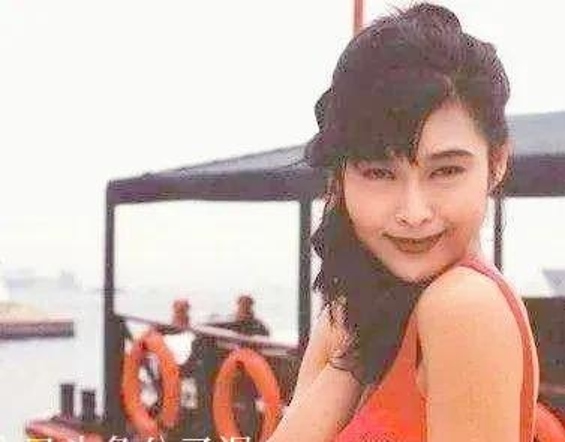 Ye Yuqing: From screen goddess to life winner - iMedia