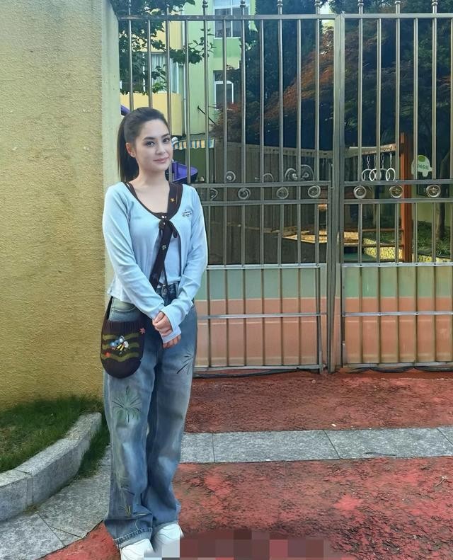 Gillian's recent photo exposed, 43-year-old face becomes rounder and ...