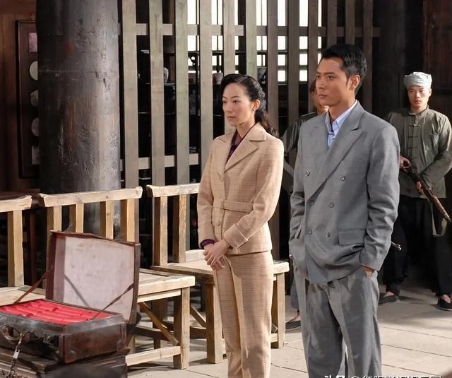 Spy drama "Secret Route" starring Han Xue, Yuan Hong, Zhang Danfeng, Wang Di, Hou Yingjue, Yu ...