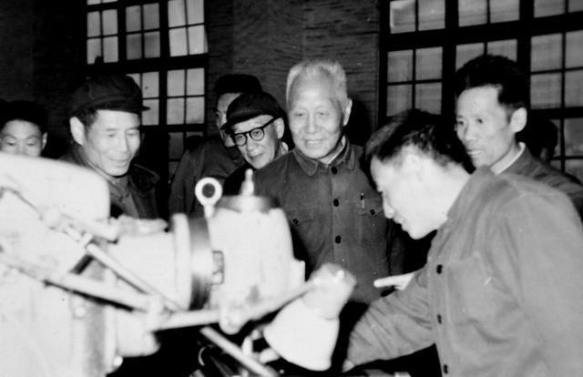 In 1980, Shen Zui mentioned Li Xianzhou and said: He and I have the ...