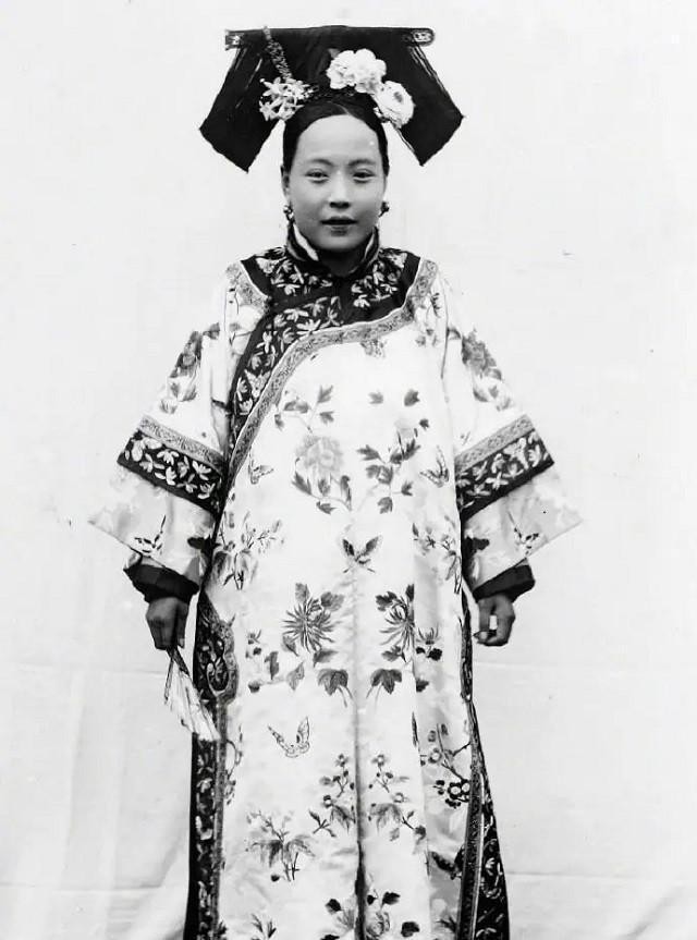 The last princess of the Qing Dynasty changed her name and lived until ...