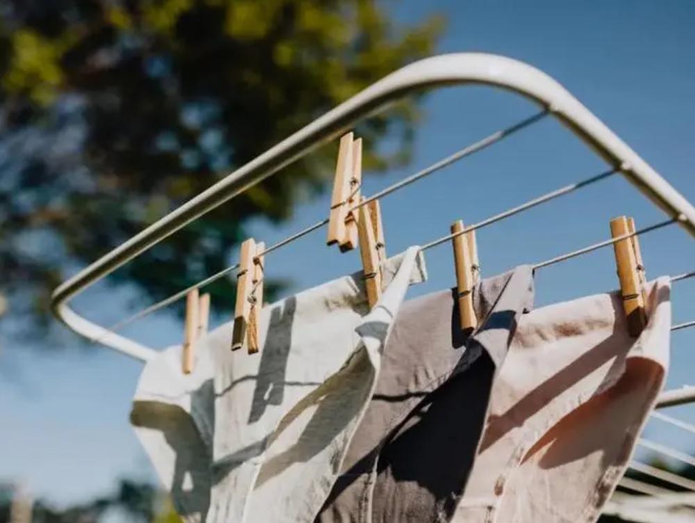 There are also things to pay attention to when drying clothes. Doing it ...