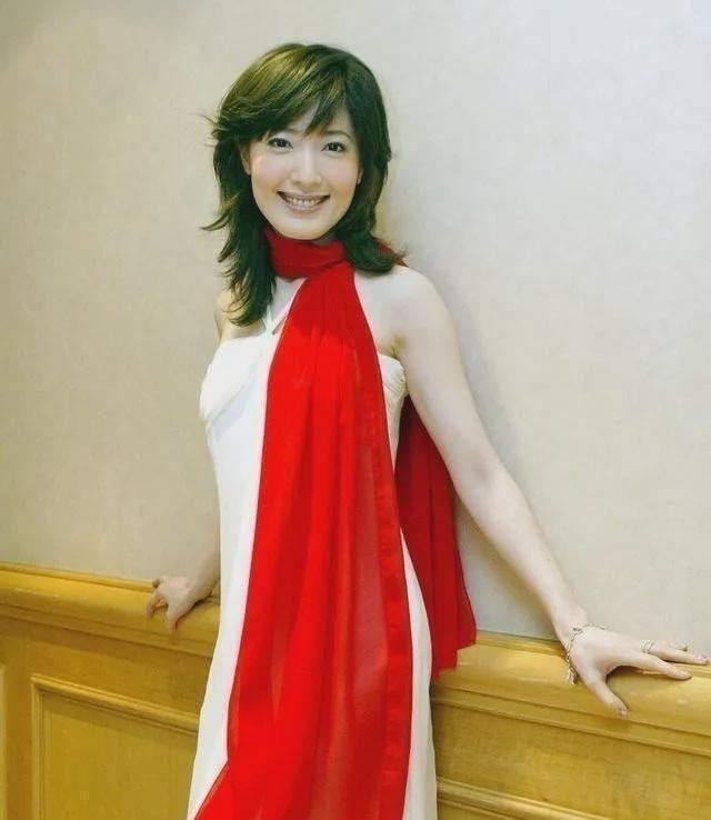 Asia's No. 1 Breast Goddess: Yang Simin, became famous overnight for ...