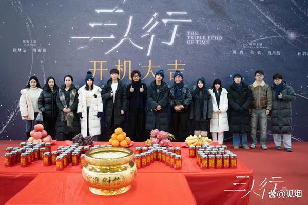 Li Mingde: Persistence and Growth in the Performing Arts - iMedia