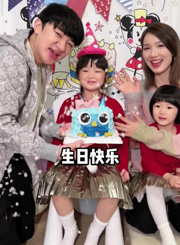 Wong Cho Lam has a happy family together, the eldest daughter ...
