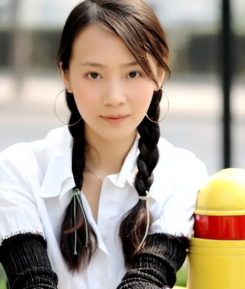 Actor Qu Zhazha married the down-and-out Huang Haibo and worked hard to ...