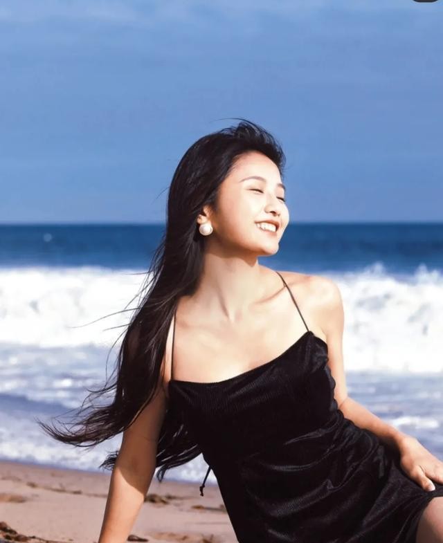 Worthy of being Miss Asia! Goddess Gao Wenjun, both her looks and body ...