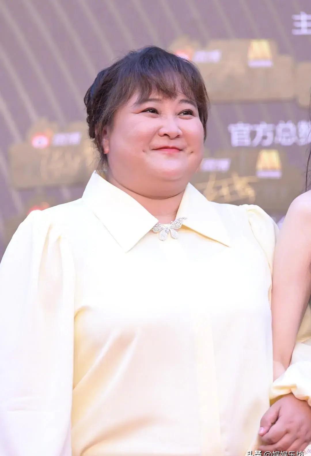 Jia Ling's recent photos exposed! After disappearing for a year, his ...