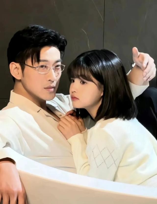 Yu Long & Yang Miemie: real lovers in short dramas, a typical "uncle and loli", full of CP ...