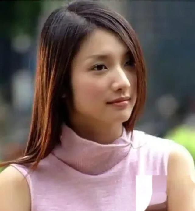 After becoming famous on the Spring Festival Gala, she jumped from the 23rd floor after taking a ...