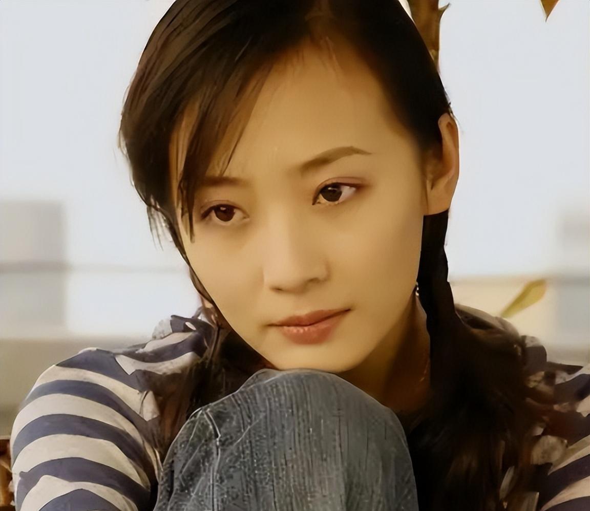 Actor Qu Zhazha married the down-and-out Huang Haibo and worked hard to ...