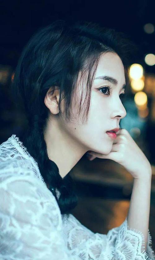 She was once highly praised by Guo Jingming, but now she is ridiculed ...