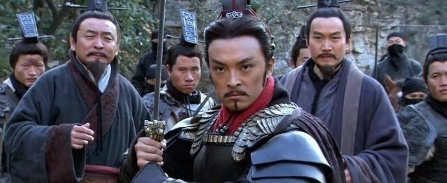 King Wu of Qin, Ying Dang, died from a broken shin while lifting a ...