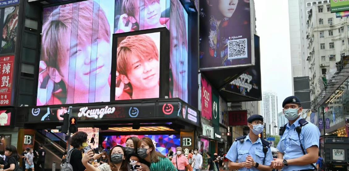 The difference between 43-year-old Nicholas Tse and 43-year-old Edison ...