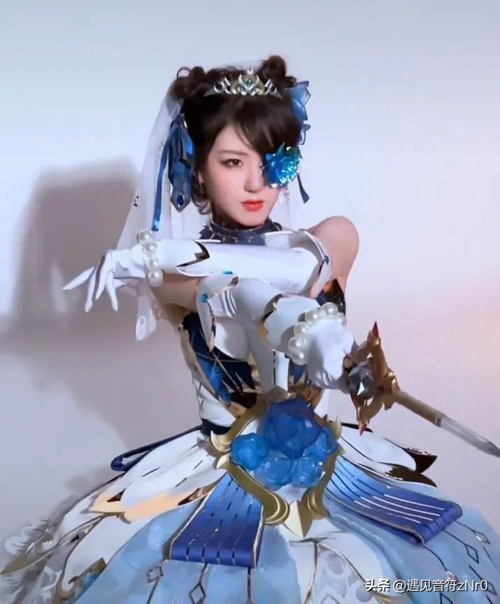 Celebrities also love cosplay, and Zhao Lusi, Guan Xiaotong, and Guli ...