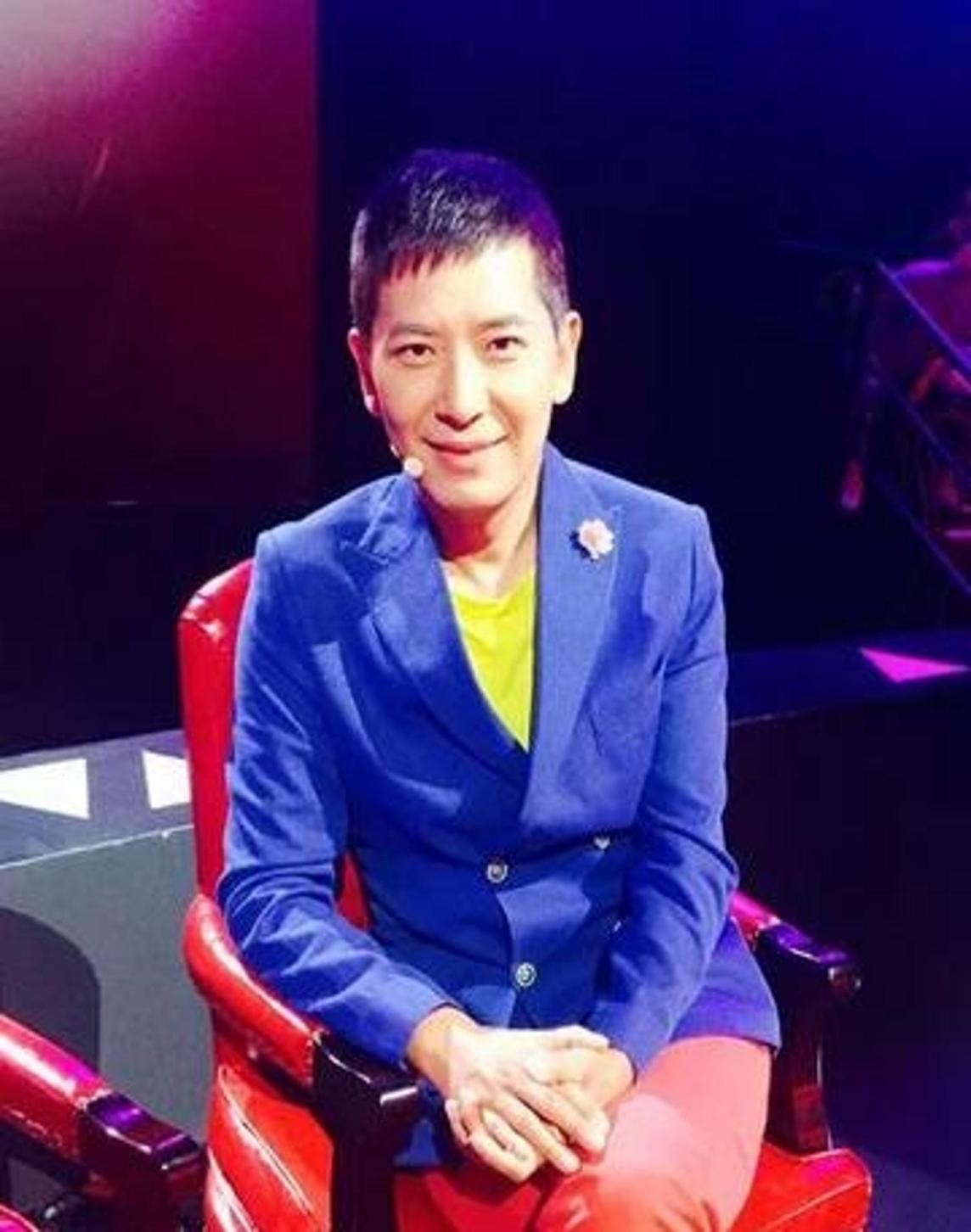 Dai Jun: Rising from the abyss, music superstar turned into "Prince ...