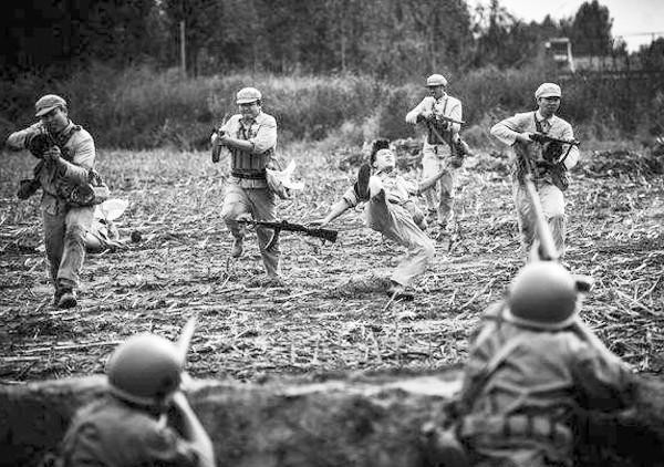 The 536th Regiment was closest to the 180th Division. The deputy ...