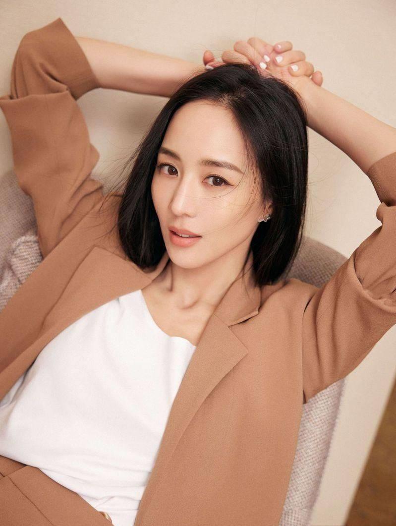 Janine Chang appeared for the first time after being photographed with ...