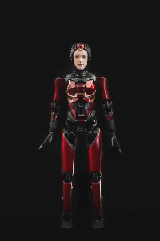 Digital China showcases the "Xia Lan" robot: high-simulation appearance, ever-changing human ...