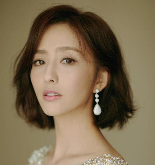 Tan Zhuo, who is suffering from depression and only falls in love but ...