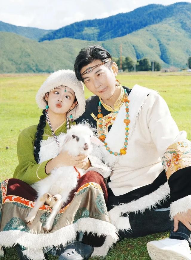 Yu Long & Yang Miemie: real lovers in short dramas, a typical "uncle and loli", full of CP ...