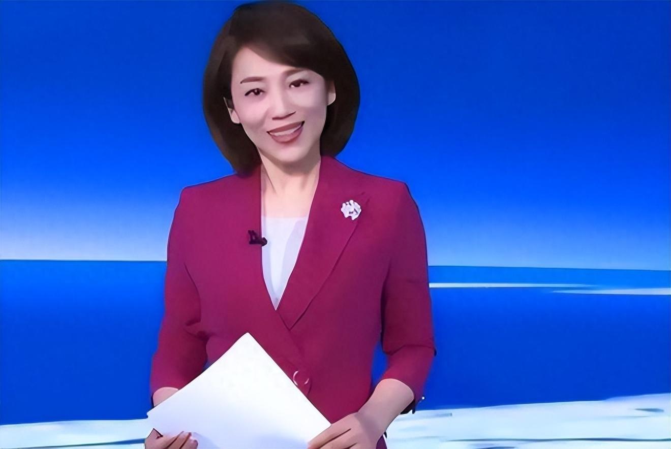 She is a well-known CCTV host. She has been separated from her husband ...