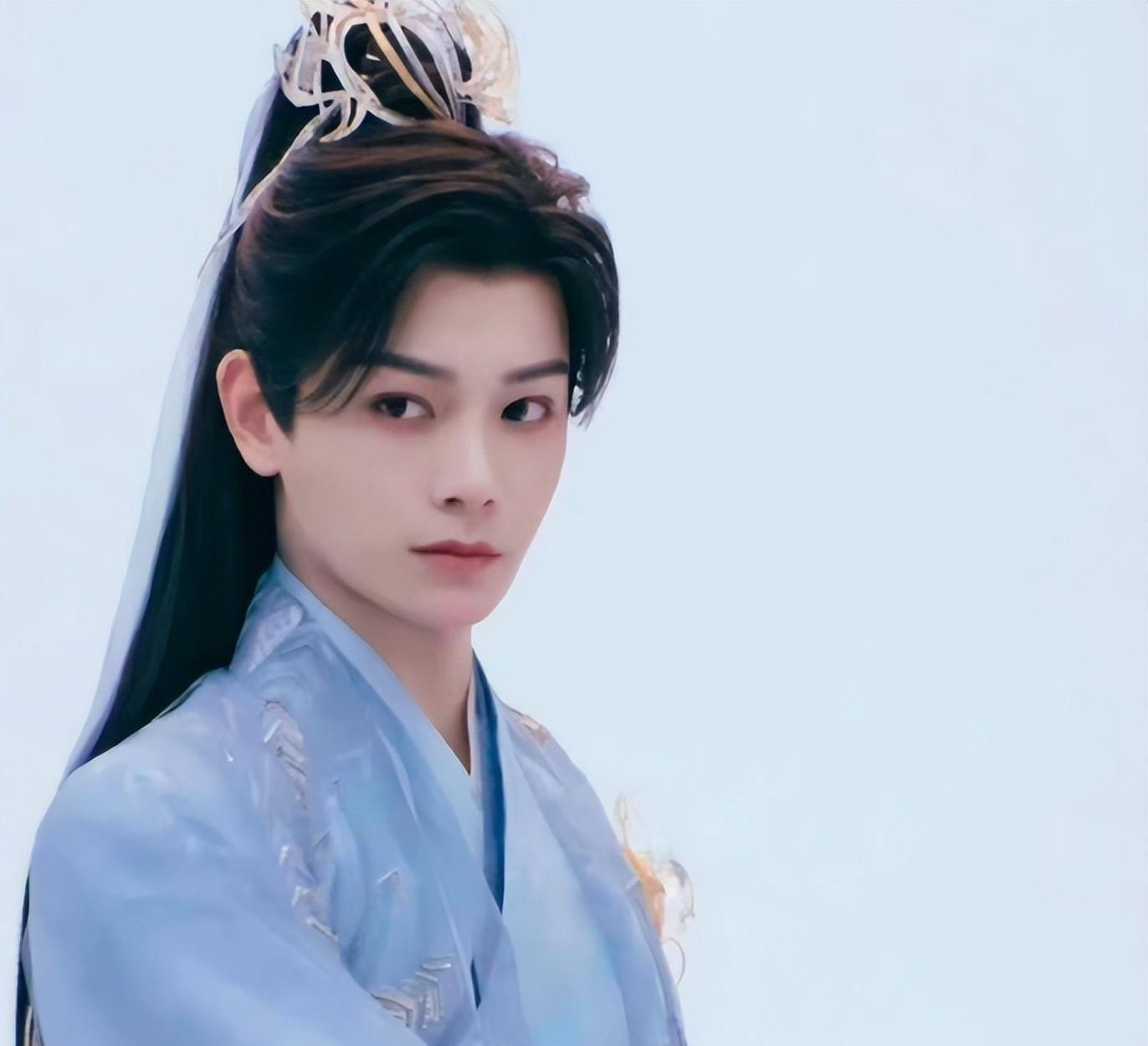 They both play mentors who love their disciples. If Xiao Zhan and Ding ...