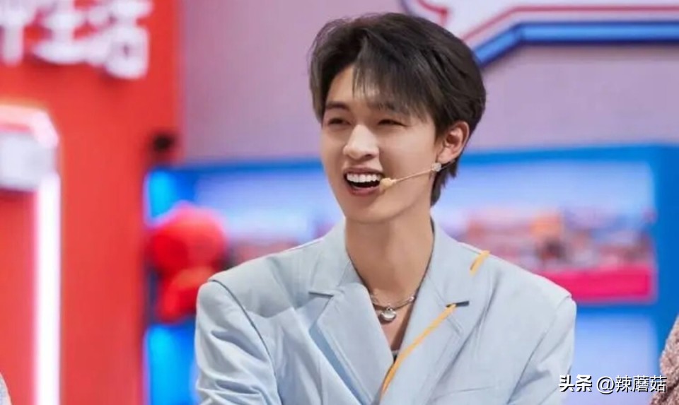 "Qin Xiaoxian: The Turbulent Life Behind His Variety Show Activeness ...