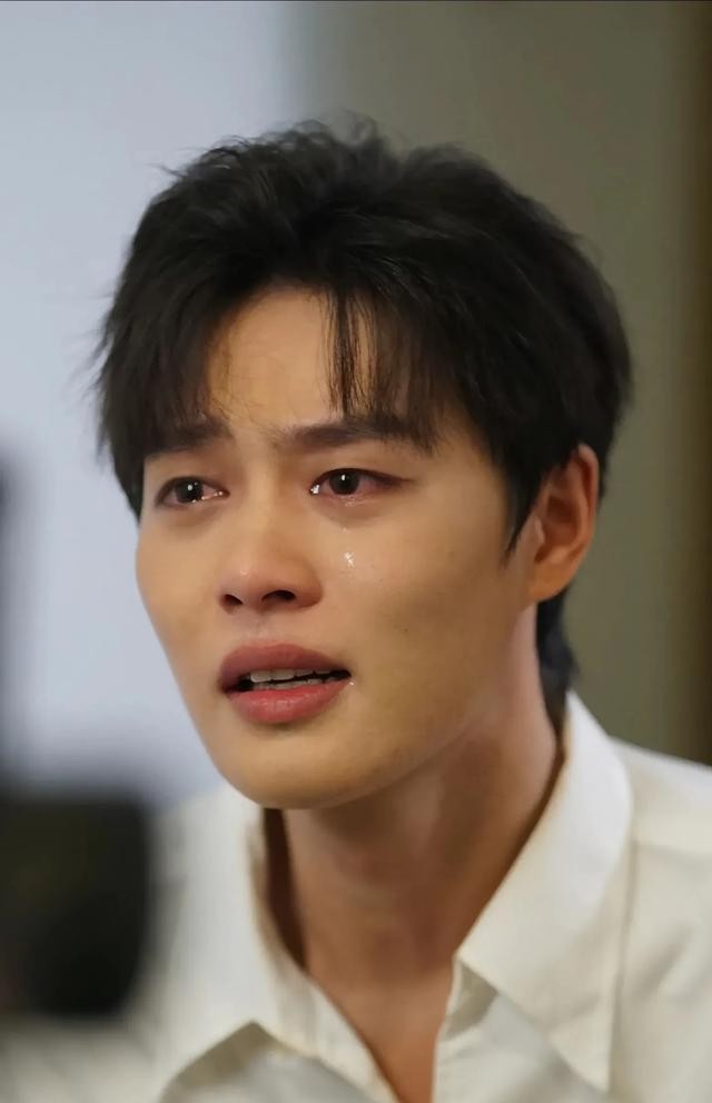 A review of the male god Ke Chun in the short drama "Ke Lang Ke Nai", the most CP-feeling female ...