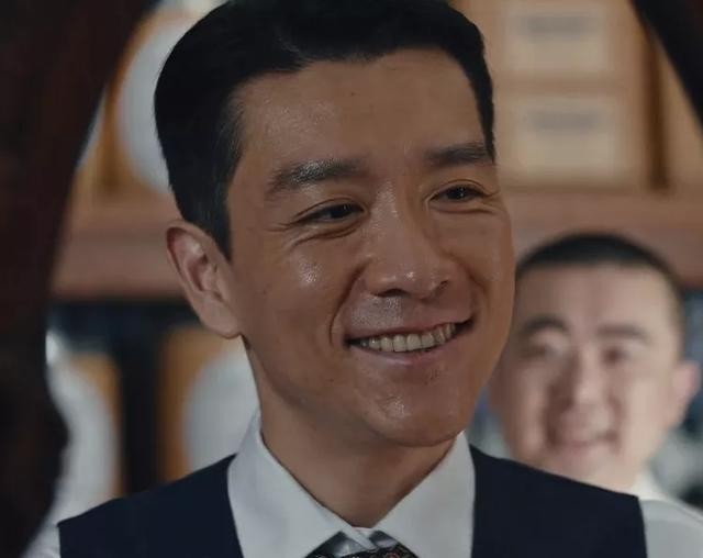 From "The Knockout" to "Darkness and Dawn", Feng Bing successfully ...