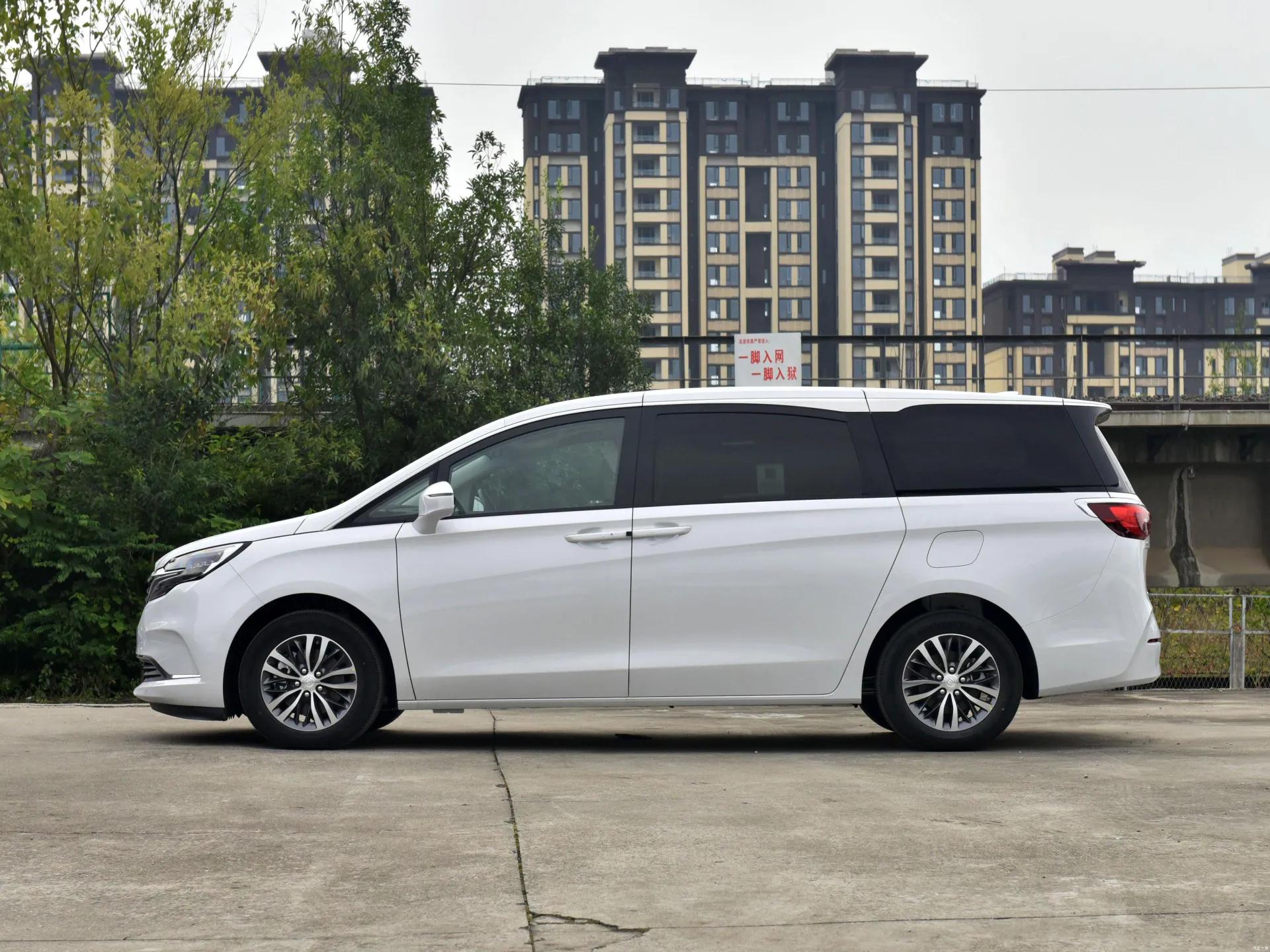 別克GL8 2022款ES陸尊653T舒適版 - 頭條匯