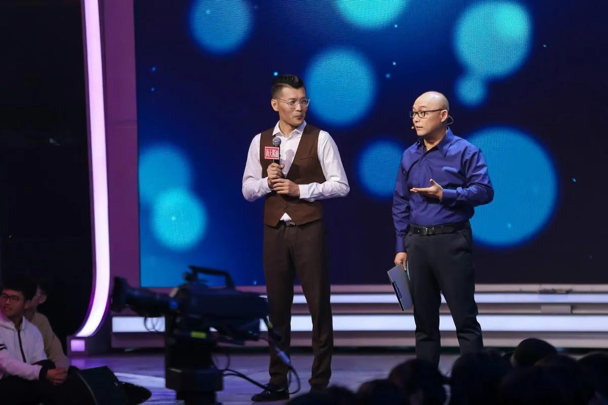 The host Meng Fei who is gradually "disappearing": passed a big hurdle ...