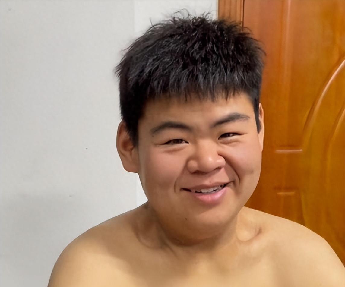 Wang Haonan, the fattest person in China, lost 480 pounds for love ...