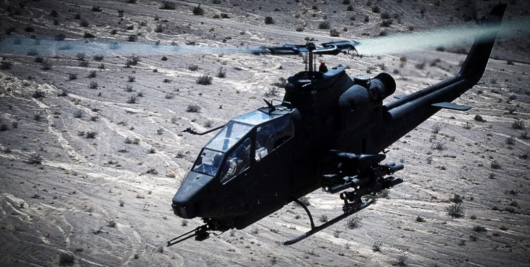 Can you still fight? The first professional armed helicopter AH-1 ...