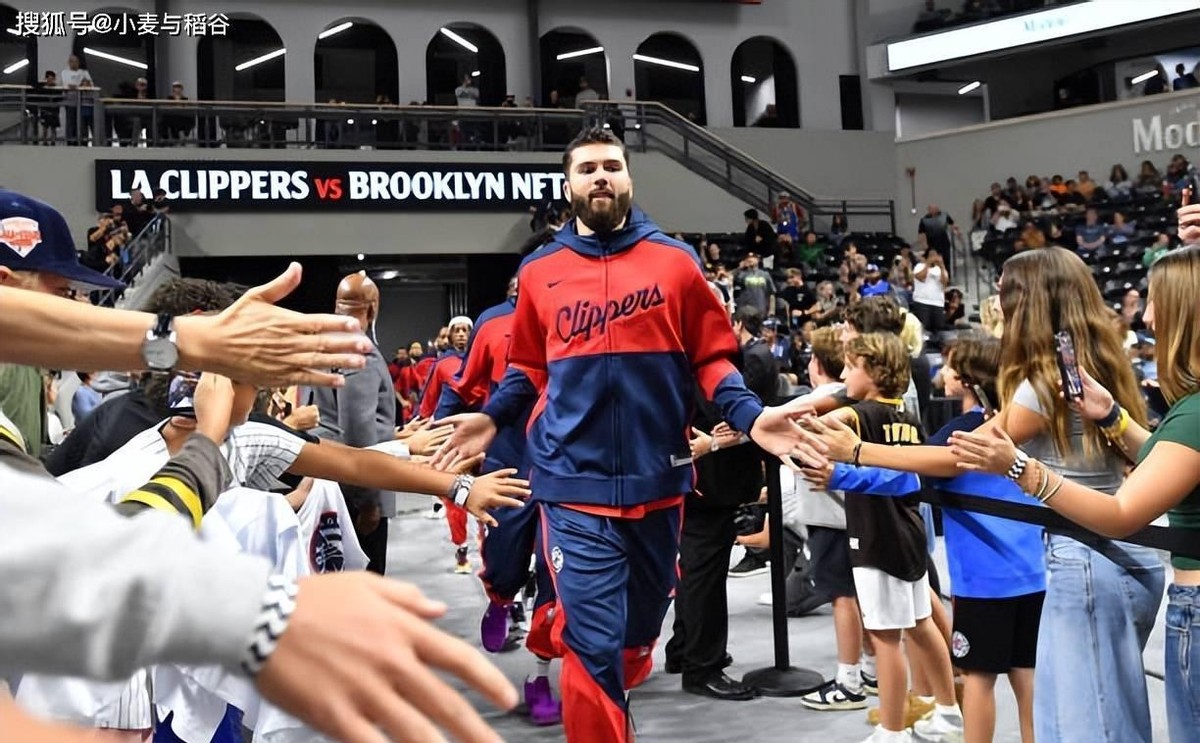 The Clippers have already waived the new backcourt player they just ...